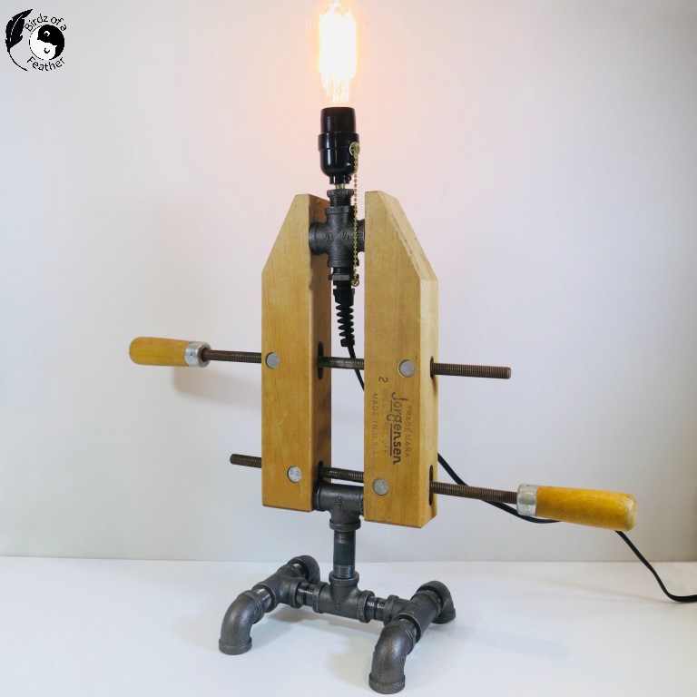 DIY Pipe Lamp - Birdz of a Feather