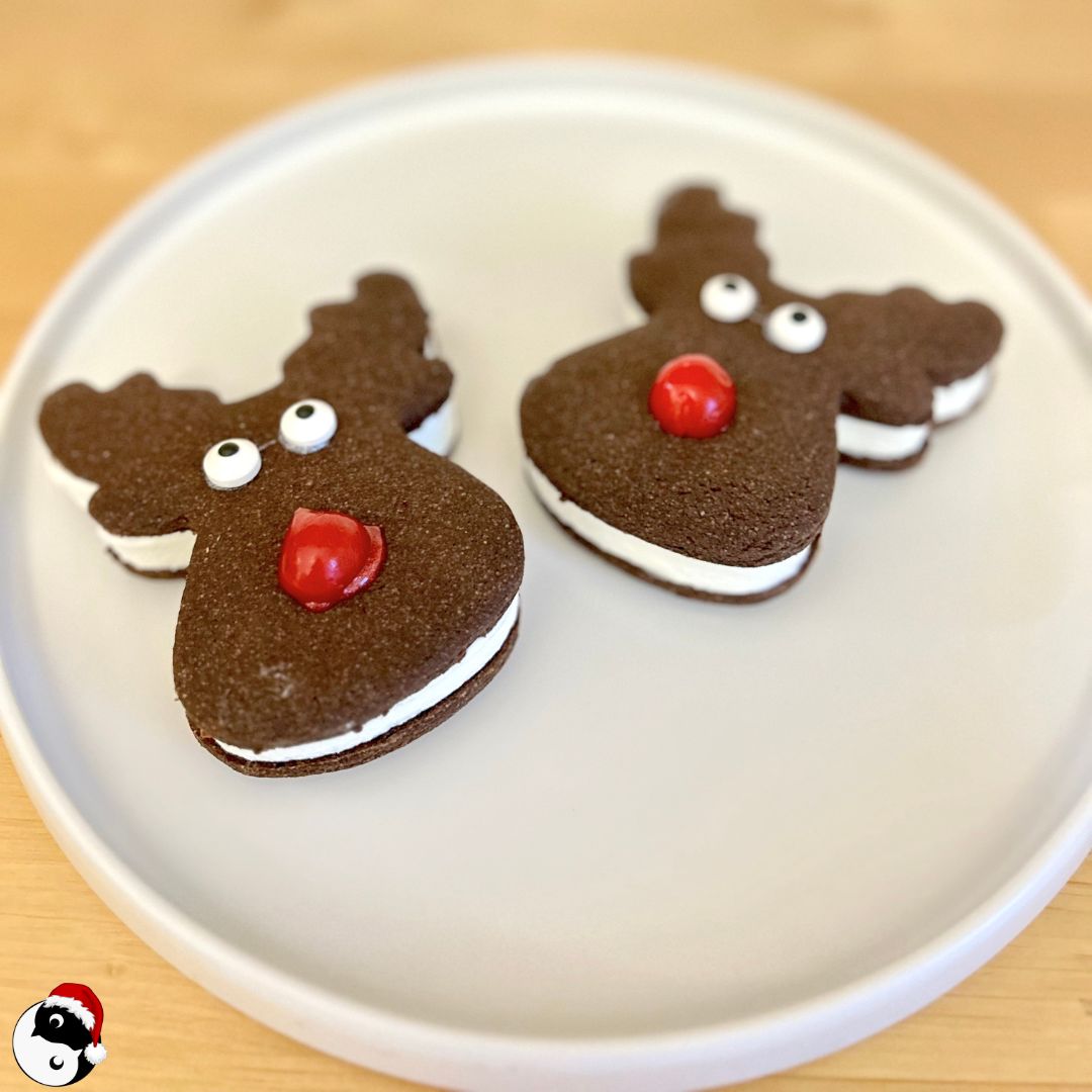 Ice Cream Sandwich Recipe - Christmas Reindeer & 12 Days of Cookies ...